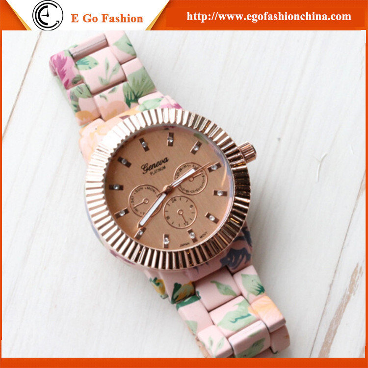 Fashion Business Watch for Office Lady Women Watches Quartz Analog Watch Geneva Watch New