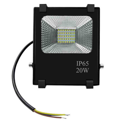 China 2018 Attractive SMD2835 50W LED Super slim Flood light Ip65 out door garden lighting supplier