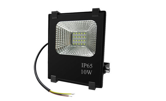 China 2018 Super slim Epistar SMD2835 Garden lighting 20W Ip65 LED Flood light supplier