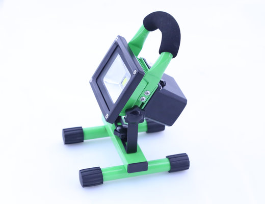 Ip65 Newest Guangzhou factory LED portable rechargeable Flood light emergency lamp with Lilon 186500 supplier