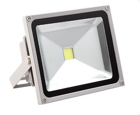 New update 24V 30W LED Flood light 100Lm per watt Ip65 LED COB gardening lamp supplier