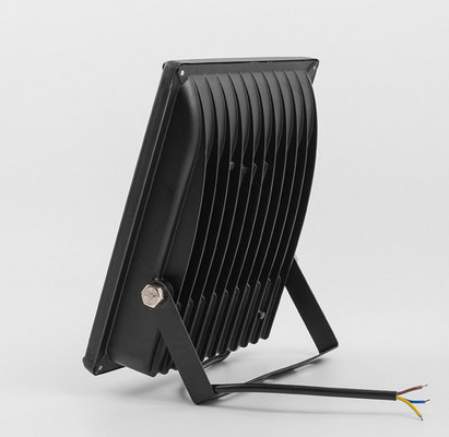 Super slim 85~265V 30W LED COB flood light Ip66 garden lamp supplier