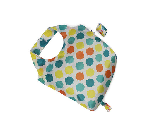 Eco Polyester Foldable Reusable Garment Bag With Tag , Custom Logo Printed