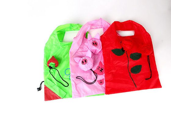 Strawberry Shape Polyester Folding Tote Bag 190T Polyester Material OEM / ODM