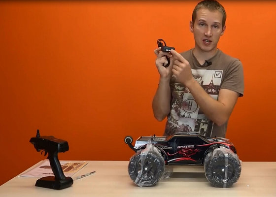 80 km/H Hi Speed Brushless Electric RC Car On  Road Large Scale  1 10