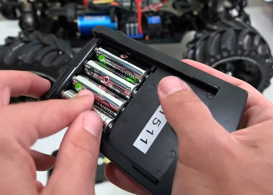 4000MAH LiPo Brushless Motor RC Car 1 10 Scale / RC Stunt Car High Powered