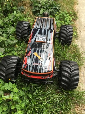 JLB 1/10th 2.4G 4WD Brushless Off Road Hobby  RC Car 120A ESC Black Shell