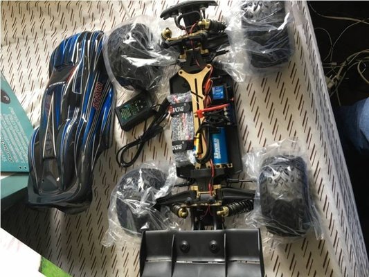4WD Brushless 1/10th  Electric RC Car Waterproof 120A ESC With 21KG Servo