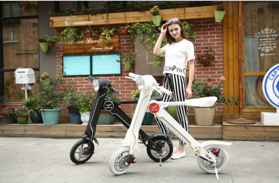 Adults Li Battery Foldable Electric Scooter Fashion Folding Electric Bike