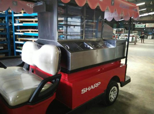 Red Color 48V 3KW Battery Operated Electric Utility Vehicle For Cargo / Luggage Transport