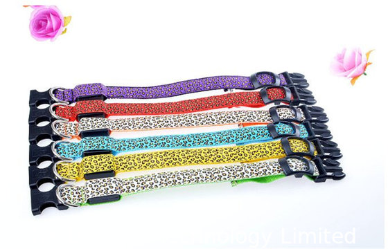 Flashing Safety Comfortable Dogs Led Pet Collar Red Green Yellow With Leopard Printing