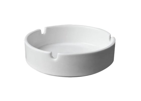 White Porcelain Round Smoking Accessories / Custom Ceramic Ashtray For Hotel