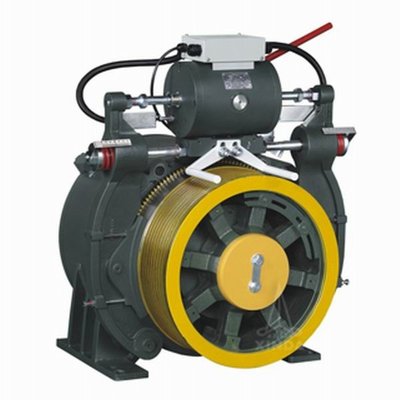 Double Wrap Gearless Elevator Traction Machine With Brake 24 Poles WYJ250