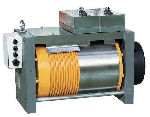 Ø265 Gearless Elevator Traction Machine , Permanent Magnet Synchronous Diana