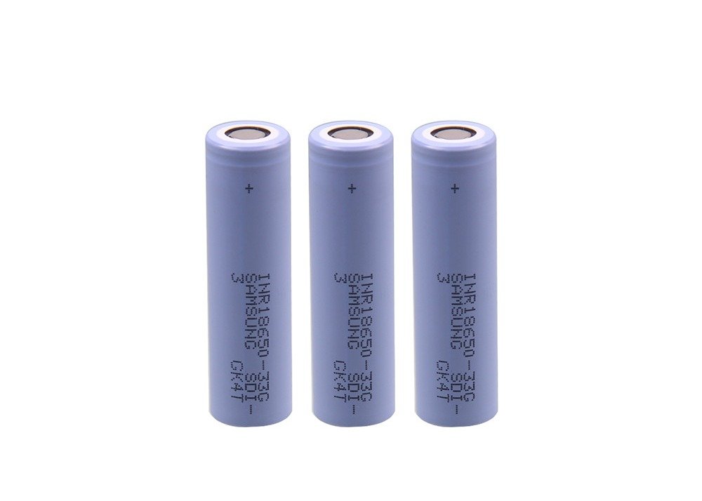 18650 Size Cylindrical Rechargeable Lithium Ion Battery Samsung INR18650-33G 3300MAH