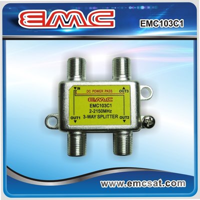 TV signal 3 way splitter Zinc die cast housing  good quality  strong resistance to high and low temperature properties.