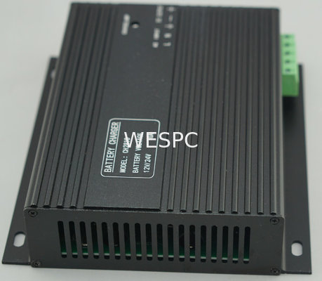 10A DC Generator Battery Charger Durable Diesel Powered Battery Charger supplier