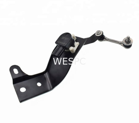Rear Suspension Height Sensor Replacement Mitsubishi Pajero Montero V87 V88 V93 V97 V98 8651A065