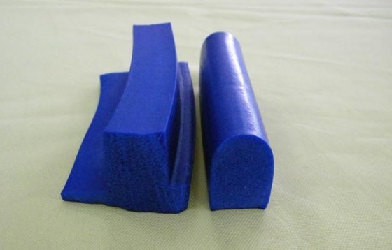 Extruded Sponge Gasket Silicone Sponge Extrusion for Automotive , Machinery