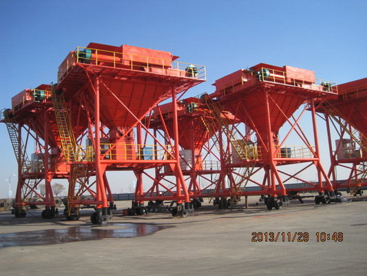 30cbm red dust free mobile port hopper for coal discharging