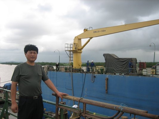 China 1t@3m Stiff Boom Marine Offshore Ship Deck Crane Marine Ship Deck Crane