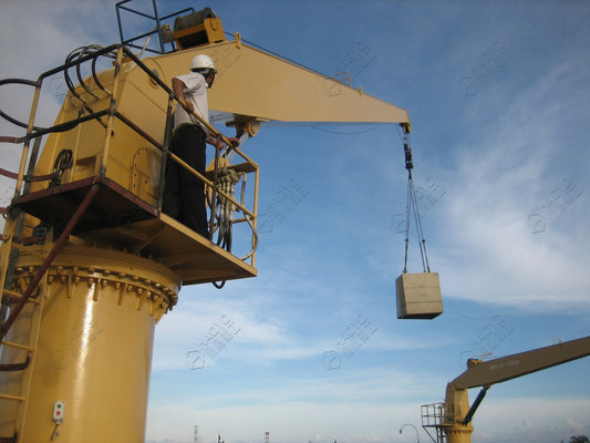 Shanghai Stiff Boom Marine Small Boat Ship Crane with Winch Marine Ship Deck Crane