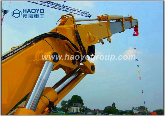 Hydraulic Telescopic Knuckle Boom Marine Provision Ship Crane For Sale