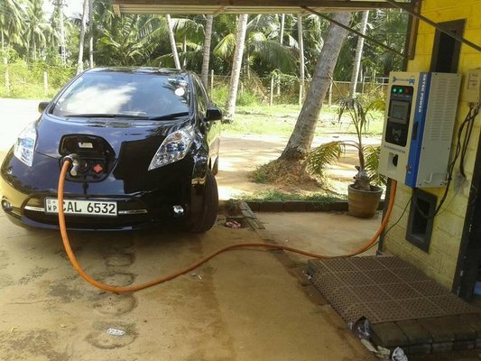 CE approved 144KW DC Fast EV Charging Station with CCS1, CCS2, CHAdeMO and AC charger  plugs parallel working system