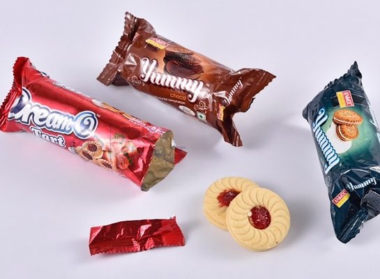 Double color sandwiching machine with packaging machine