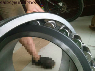 China Spherical roller bearing,cylindrical and tapered bore,23064CC/W33 supplier