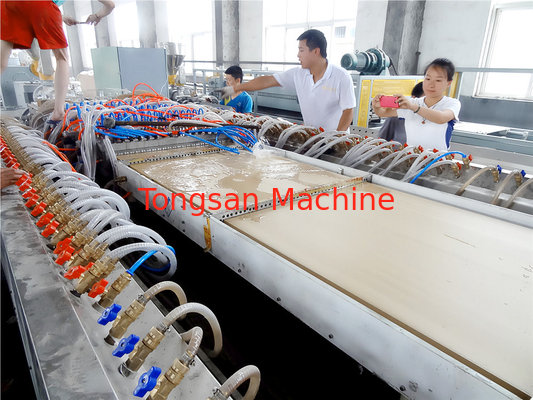 WPC door board extrusion line WPC hollow door board extrusion machine