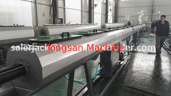 Single scew extruder pipe extrusion line HDPE gas and water pipe making machine