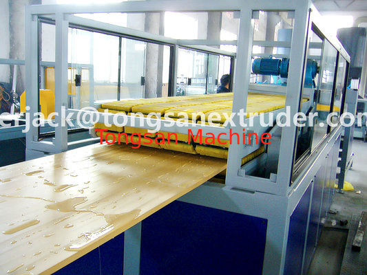 WPC door board extrusion line WPC hollow door board extrusion  machine