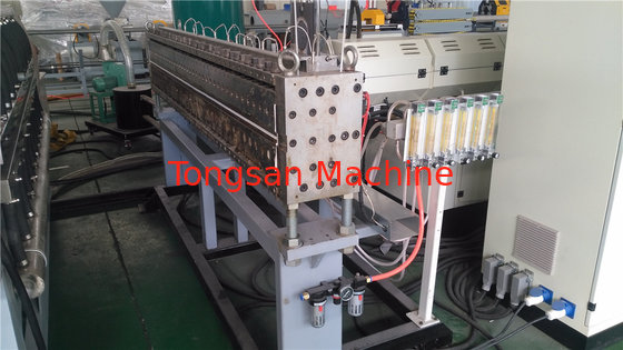 Hollow sheet extrusion line PP PC hollow sheet extrusion line