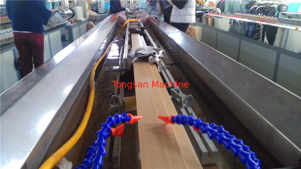 wpc door frame extrusion line WPC PVC wood plastic foaming foor frame extrusion line