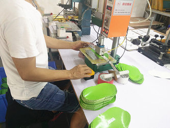 Guangzhou Congfung Eyeglasses Case Factory