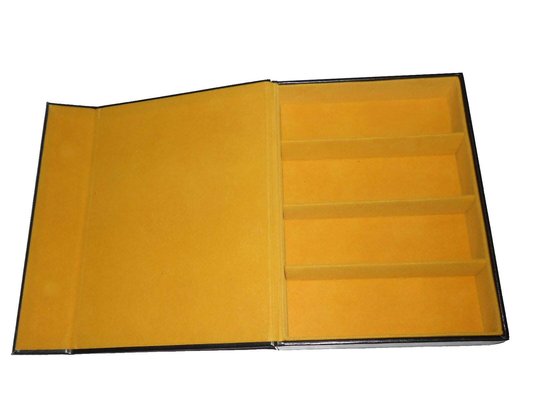 Elegant Black Eyeglass Display Box 4 Pairs Tray Glasses Storage Display Case supplier