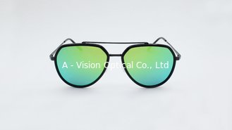 China Mens Aviator Sunglasses Polarized for Driving Metal Frame with 100% UV Protection supplier