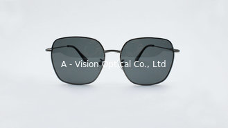 China Men's Classic Square Sunglasses Business Daily style metal eyeglass UV 100% protection supplier