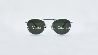 China Unisex Cool Vintage titanium Sunglasses UV 400 Daily Casual Wear fashion 2019 new designer supplier