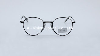 China Creative designer 2019 super light titanium glass frame with acetate bridge new idea for Ladies and Gentlemen eyewear supplier