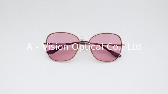 lady's fashion 2019 trendy accessories Metal Sunglass UV 400 hOT 2019 supplier