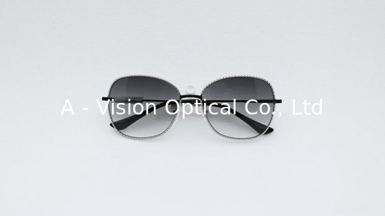 lady's fashion 2019 trendy accessories Metal Sunglass UV 400 hOT 2019 supplier