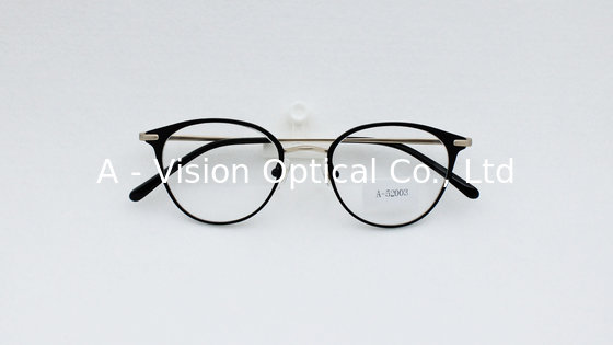 Vintage retro round style eyeglass frame super light titanium for Men Women supplier