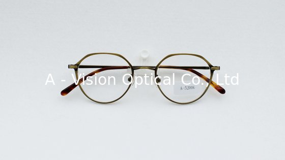 Retro titanium Small new design Vintage Eyewear for Men Women Business Daily wear supplier