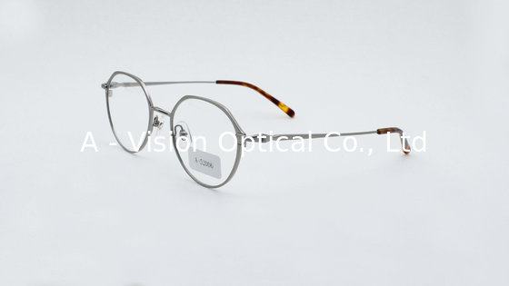 Retro titanium Small new design Vintage Eyewear for Men Women Business Daily wear supplier