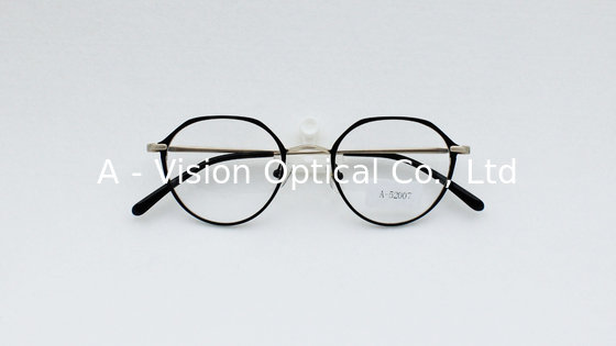 Titanium Optical Eyewear Non-prescription Vintage Eyeglasses Frame for Women and Men supplier