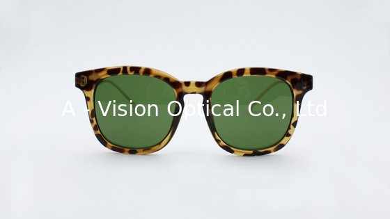 Fashion Super light Sunglasses Plastic glasses for Ladies UV protection 100% Summer supplier