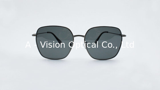 Men's Classic Square Sunglasses Business Daily style metal eyeglass UV 100% protection supplier