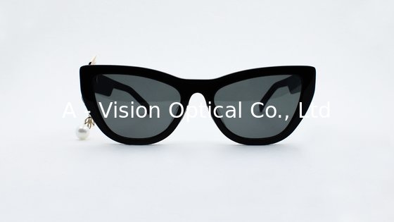 Women acetate Frame Big Cateye shape Sunglasses Sparkling Crystal decoration Brand Designer Shades supplier